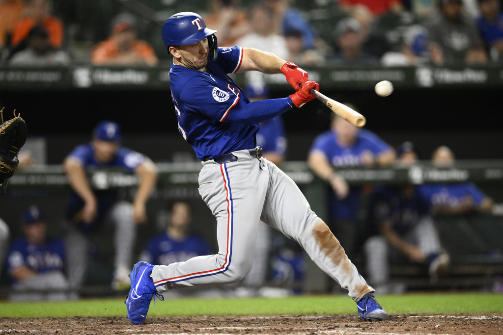 Texas Rangers rookie Wyatt Langford becomes the 1st major leaguer to ...