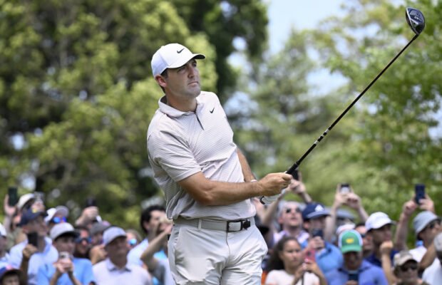 Scheffler hits a perfect shot and plenty of great ones for a 62 to ...