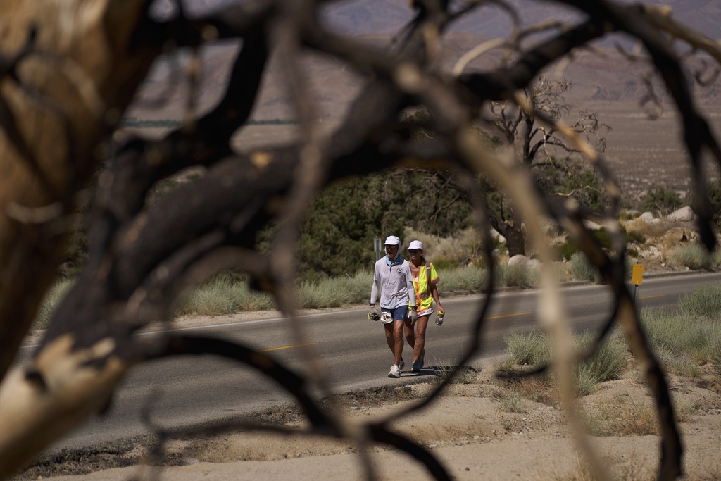 The grueling 135-mile journey of a 66-year-old runner through one of ...